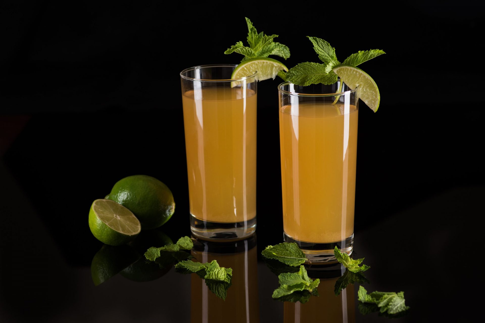 Chill Out With A Green Tea Mint Cooler - American Institute for Cancer ...